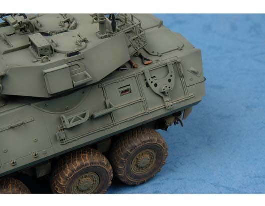 Trumpeter 1/35e LAV A2 8X8 Véhicule blindé US army. 1980. - Maquettes ...